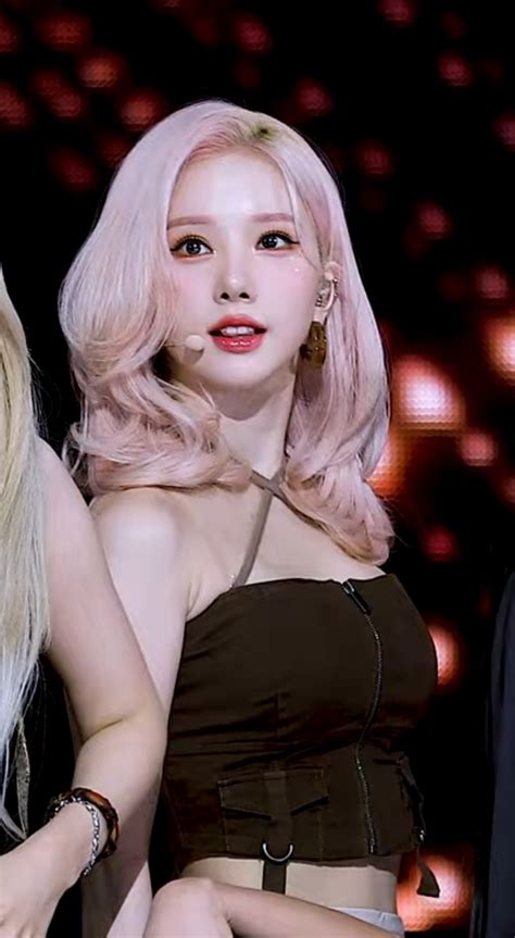 더쿠 나도 이런 핑크메이크업 해보고싶다