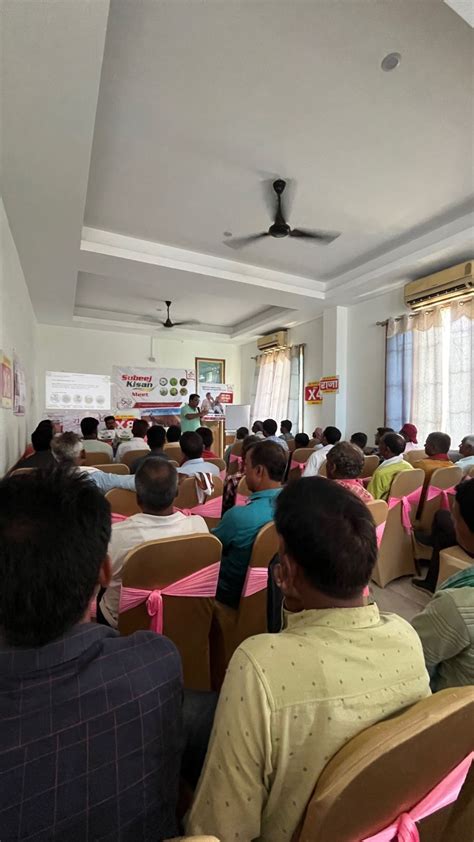 Aalekh Kumar On Linkedin Meeting With Bunch Of Farmers At Muzaffarpu Bihar Promoting And