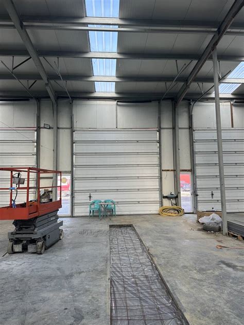 Пазарджик Хале под наем 240кв м Склад 240 кв м Складове промишлени и стопански имоти под