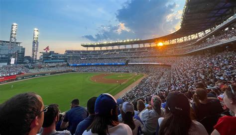 Atlanta Braves Stadium At Night