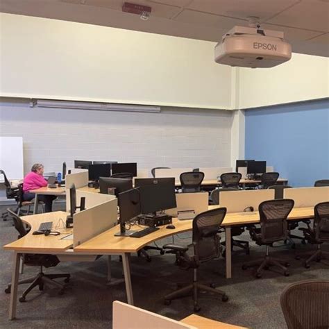 Computer Lab Libraries