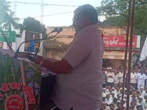 Rs 350 Per Tonne Plus One Time Frp For First Lift Raju Raju Shetti Demand From Sugarcane Council