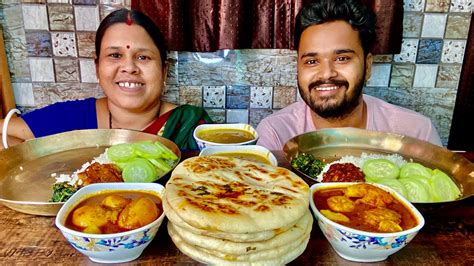 Eating Show Egg Masala Curry Mix Dal Pakoda Saag Fry Butter Kulcha