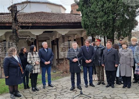 Започна реставрацията на сградата на Куршум джамия в Карлово превръщат я в лапидариум и зала за