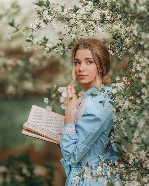 Пин от пользователя Вдохновение на доске Flowers Фотография женские позы Позы для девчачьей