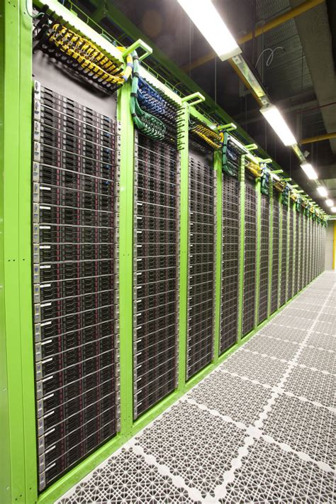 네이버 Ocp 기반 자체 서버 개발 본격화비용절감 총력 전자신문