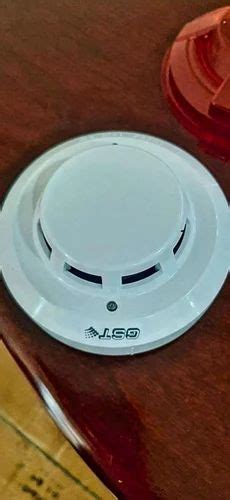 Gst Multi Sensor Fire Detector At ₹ 1340 Piece Sector 10 Noida Id 2849612351530