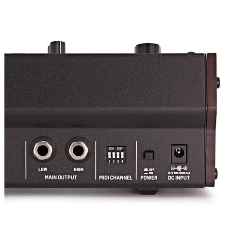 Behringer Model D Analog Synthesizer Module At Gear4music