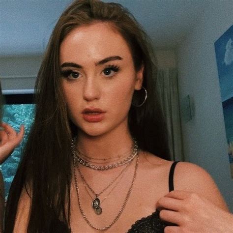 Daisy º On Instagram 🔪” Daisy Instagram Instagram Profile