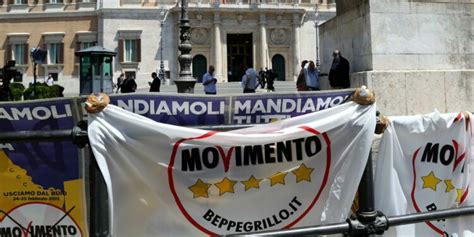 Voto M5s Su Rousseau Vince Il Sì Allingresso Nel Governo Draghi
