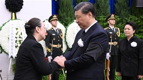 Le corps de Li Keqiang incinéré à Beijing