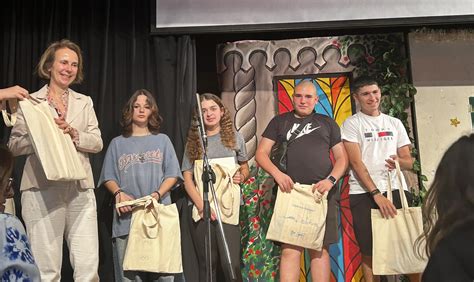 Διάκριση στον Πανελλήνιο Διαγωνισμό Γαλλοφωνίας 7 Εκπαιδευτήρια Γεωργίου Ζώη