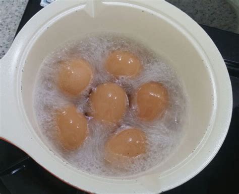 만물상 안깨지게 달걀삶는방법 D