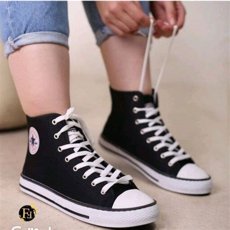 خرید و قیمت کفش اسپرت زنانهکفش زنانهالستار ال استار ساق دارهزینه