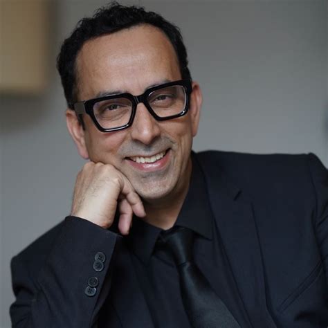 ian khan the futurist on linkedin problem solution management