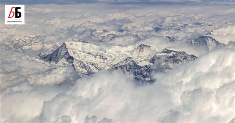 Мариета Георгиева стана третата българка изкачила Еверест Важно днес Булевард България