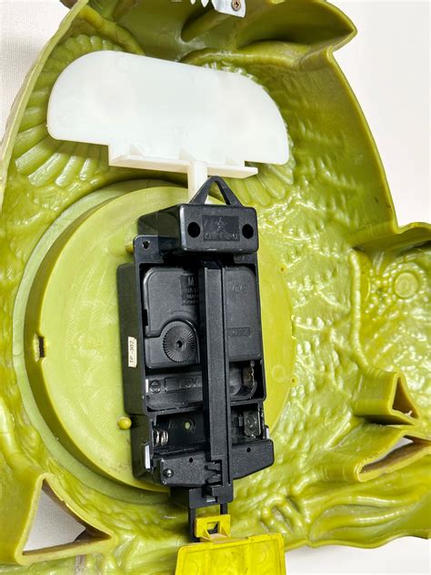 Vintage Trio Owl Eye Moving Pendulum Kitchen Wall Clock Adelaide Clocks