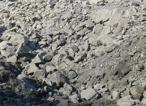 Fragmentation Obtained From The Conventional Blasting Technique Download Scientific Diagram