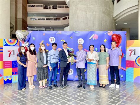 ผู้ช่วยศาสตราจารย์ ดร เรืองเดช ศิริกิจ ผู้อำนวยการสำนักทดสอบทางการศึกษาและจิตวิทยา พร้อมด้วย