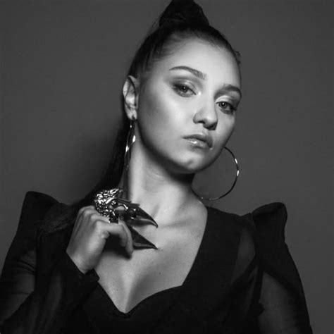 Lera Asakura Lera Asakura Threads Say More