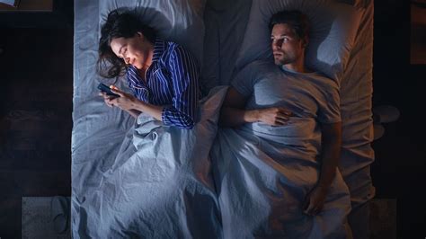 Man Finds Out That Gfs Ex Has Been Visiting When He Isnt Home