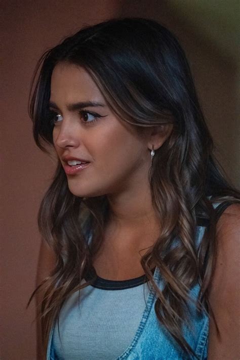 Pin By Maiareficco On Maia Reficco In 2022 Long Hair Styles Hair