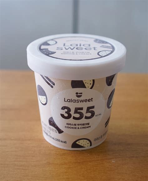 라라스윗 치즈케이크 달콤한 유혹의 맛으로 여러분을 초대합니다