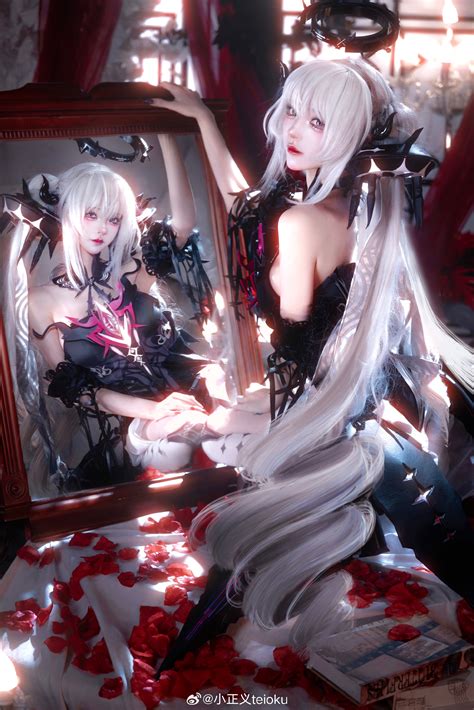 Cosplay 我会继续前进你也会跟上，对吗？ 战双帕弥什 露娜·终焉 罪妄月华 小正义teioku 次元小镇