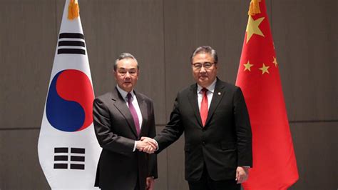 Министры иностранных дел КНР и Республики Корея договорились о расширении сотрудничества Cgtn
