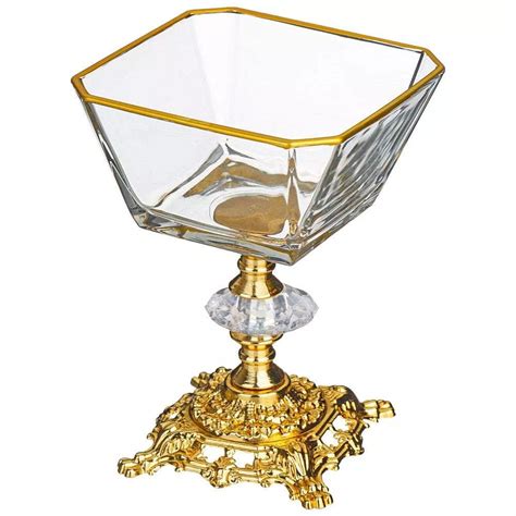 Конфетница на ножке Decores A670207 на Moi