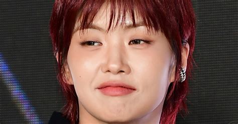 포토 아이키 여유로운 미소