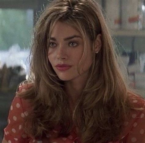 Denise Richards Blonde Fluffy 90s Hair 90s Hairstyles Hair Looks