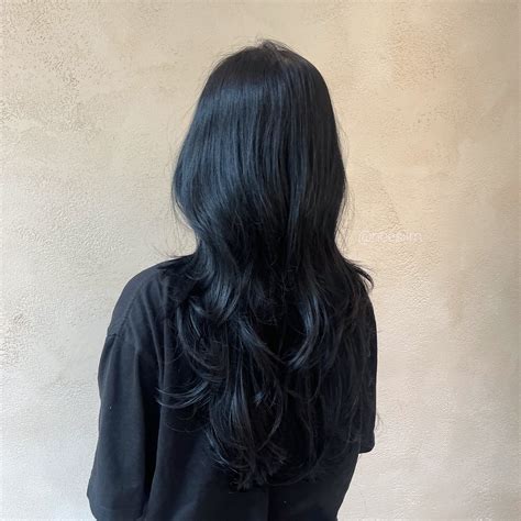 부천미용실 신중동미용실 상동미용실 레이어드전문 소랑헤어 미선 ⠀ ⠀ 무거운 라인에 가벼운 질감 〰️ ⠀ 많이 날리는게 부담스러우신 분들께 추천해요 ☺️☺️ ⠀ 층층이 C