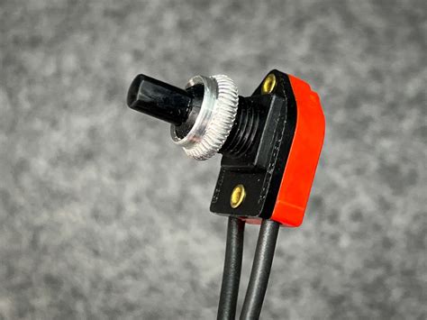 Leviton Momentary Push Button Switch 3a 125vac Normally Closed J22001