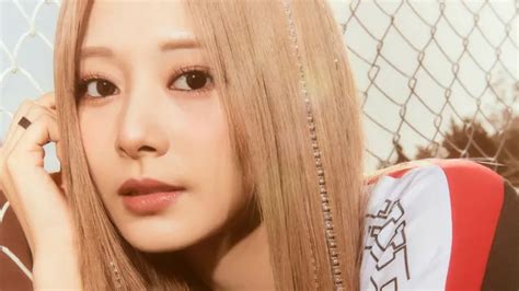 Twices Tzuyu Set Me Free Mv Ready To Be Album Shoot 4k Wallpaper Download