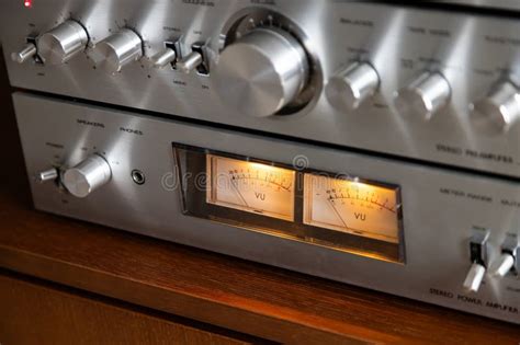 Vintage Audio Stereo Gear Separate Components System Setup Tuner Pre Amplifier Power