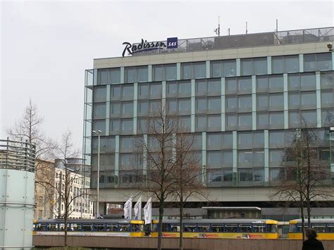 Bild Opernplatz Zu Radisson Blu Hotel Leipzig In Leipzig