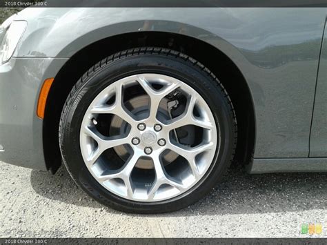 2018 Chrysler 300 C Wheel And Tire Photo 123376465