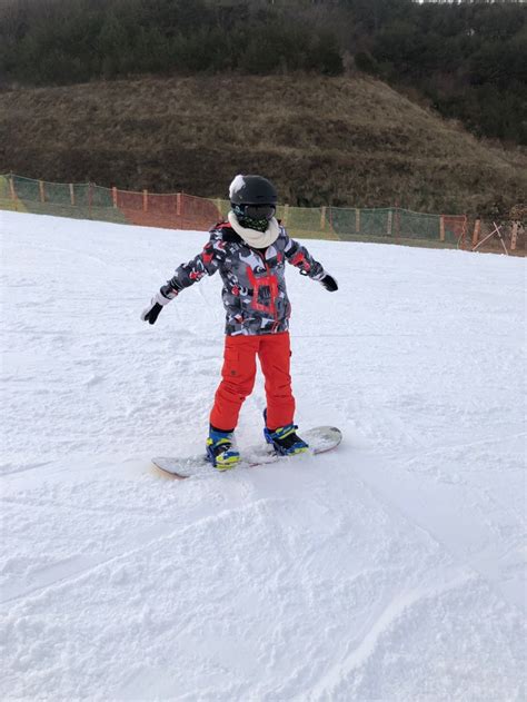 스노우보드강습 부산스키강습 부산스키레슨 부산스키수업 방학특강수업 에덴밸리 겨울스포츠 런앤점프 겨울스포츠 부산유소년스포츠 부산수영강습 부산수영레슨 겨울