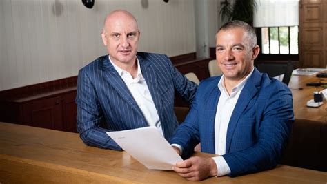 Stiri Directe Daniel Mischie Cv Biografie Afaceri Familie Avere