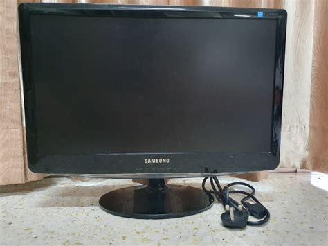 Samsung Syncmaster 21 5 Inch Full HD Monitor Computers Tech Parts Accessories Monitor
