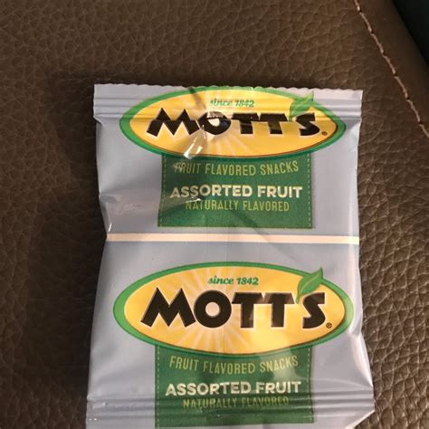 Assorted Fruit Snacks From Motts Vegan Product Reviews And Ratings