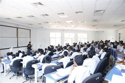 Gravity Classes Best Iit Jee And Neet Coaching In Lucknow Gravity Classes