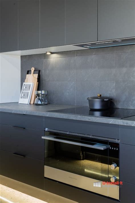 Aluminum Wall Track Socket Embedded Orbital Eu Movable Modular Power Rail Plug System Desktop