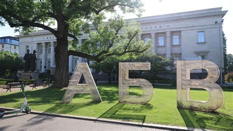 11 май професионален празник на българския библиотекар БГНЕС