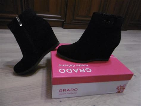 Замшеві ботильйони — ціна 980 грн у каталозі Черевики Купити жіночі речі за доступною ціною на