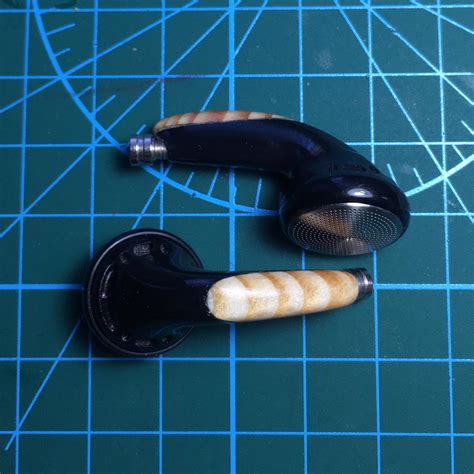 Holy Mood Audio รุ่น เม่า 32 Ti ไดเวอร์ขนาด 15 4