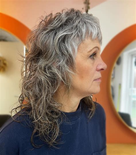 27 Best Medium Shag Haircuts For Older Women Fabbon