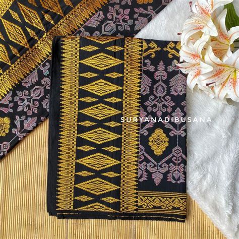 Jual Songket Bali Asli Couple Benang Mas Songket Tenun Klungkung