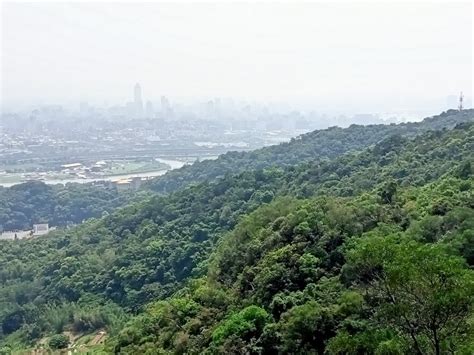 【臺北大縱走 5】劍潭山老地方、崗哨8號至1號、圓山八美至一美→圓山大飯店→劍潭公園→福正宮→劍潭站→八二三砲戰紀念公園 健行筆記